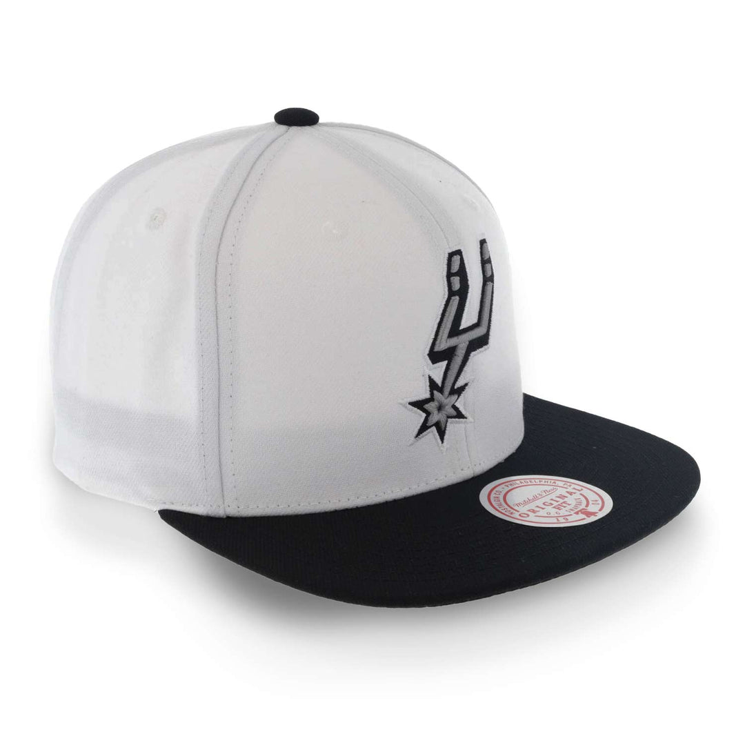 Gorra Mitchell & Ness NBA Core Basic Spurs White Black Uni – 2CAP